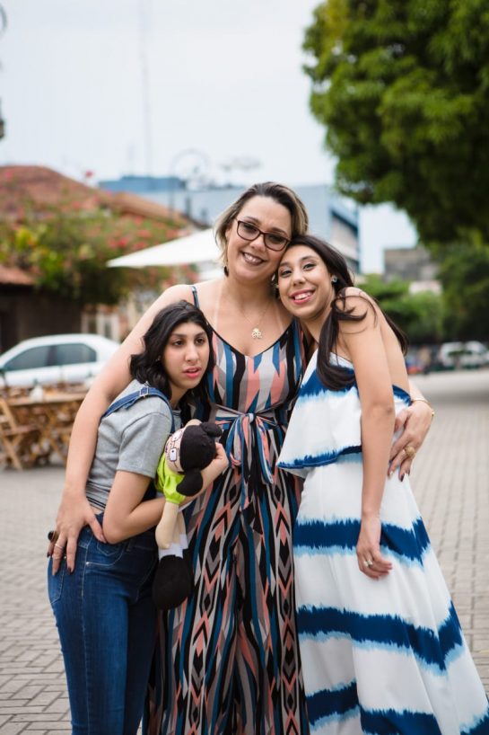 Ana Victória é a primeira modelo com microcefalia do Brasil e do mundo ...